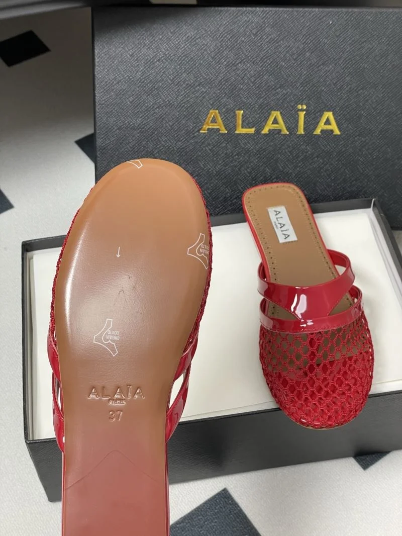 Accurate model Alaia Sandals