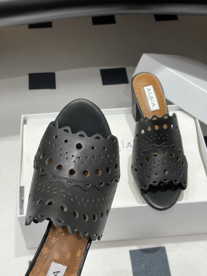 Top mirror Alaia Sandals