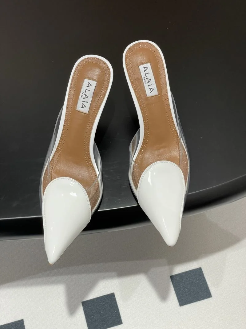Economical Alaia Sandals