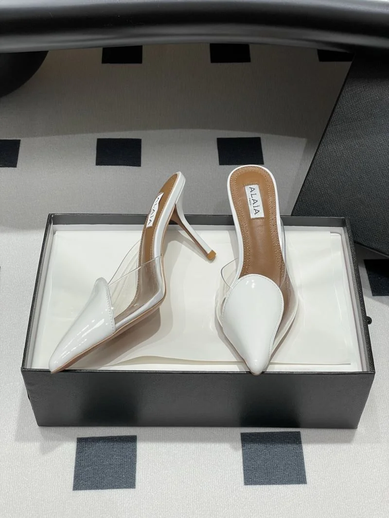 Economical Alaia Sandals