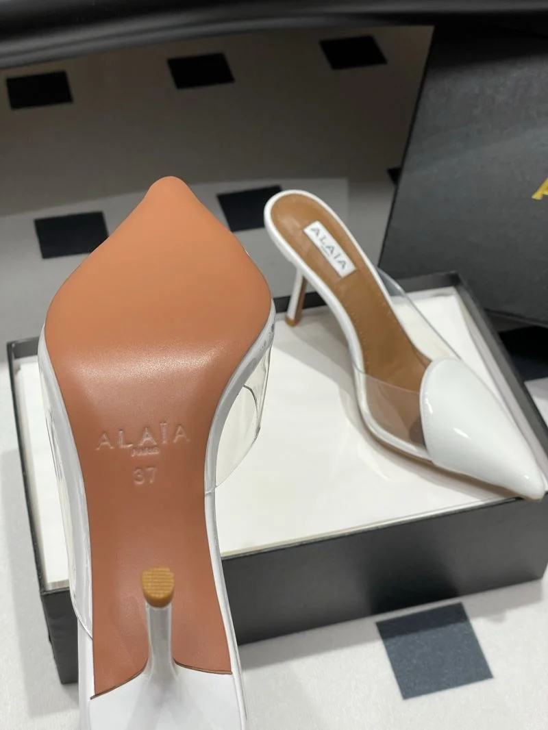 Economical Alaia Sandals