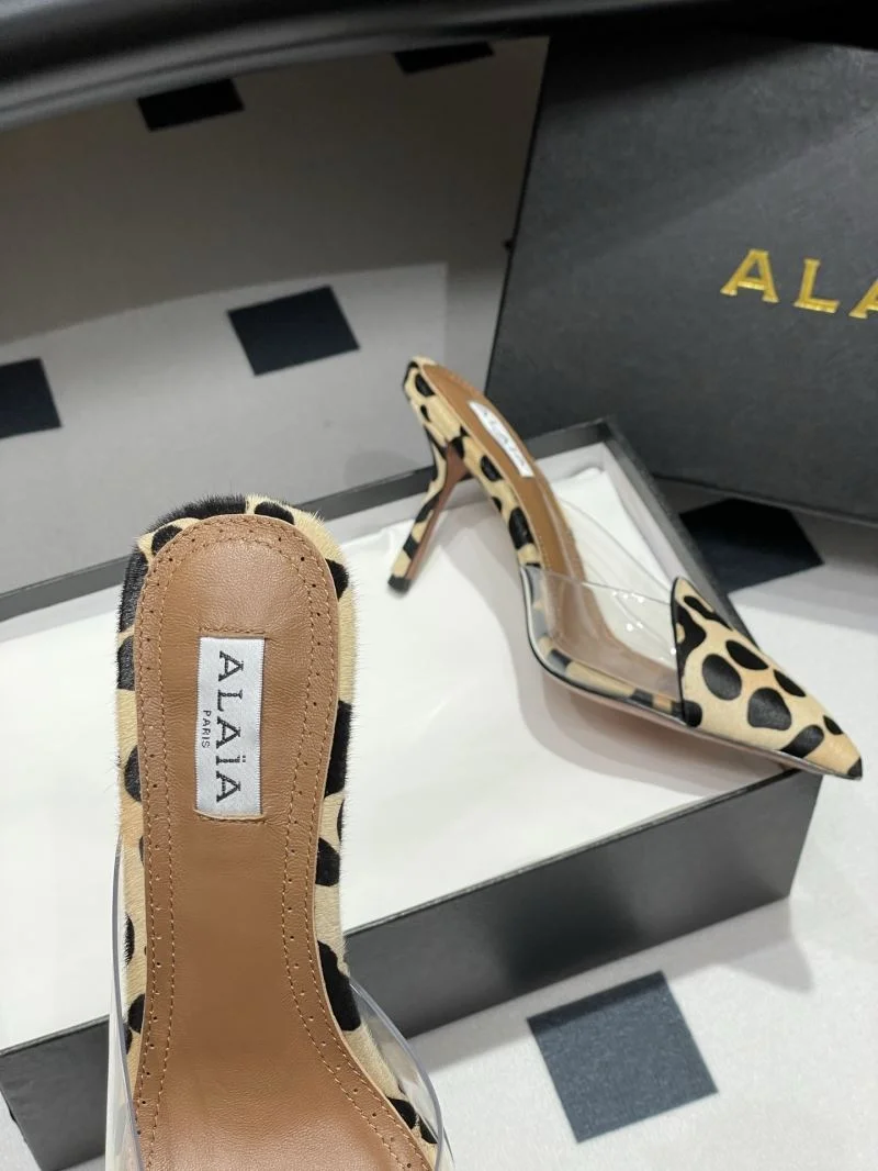 Official Alaia Sandals