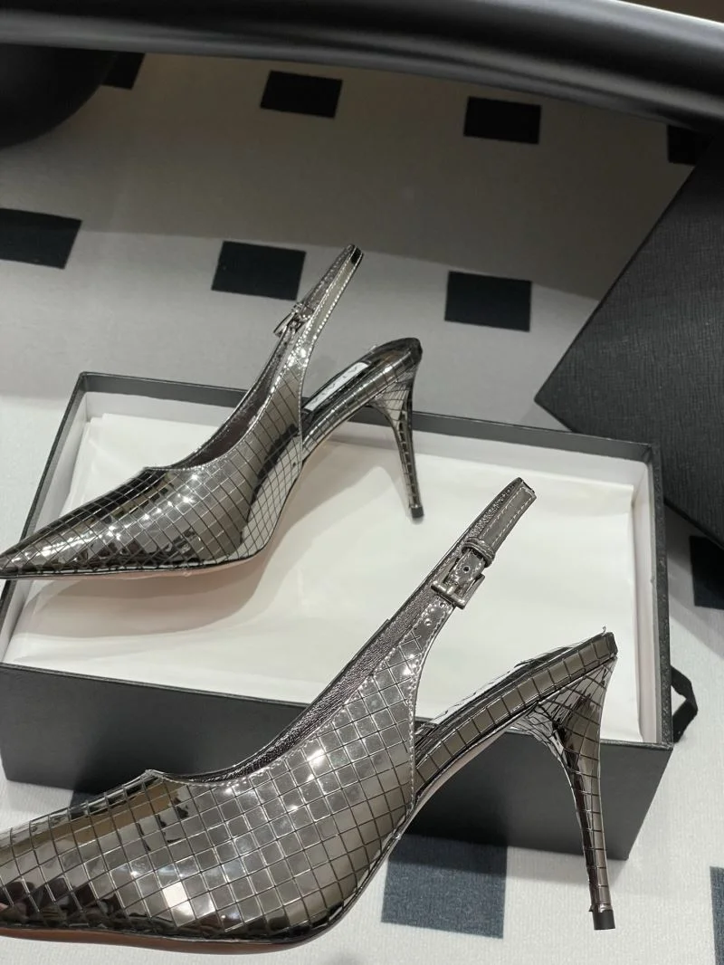 Reasonably priced Alaia Sandals