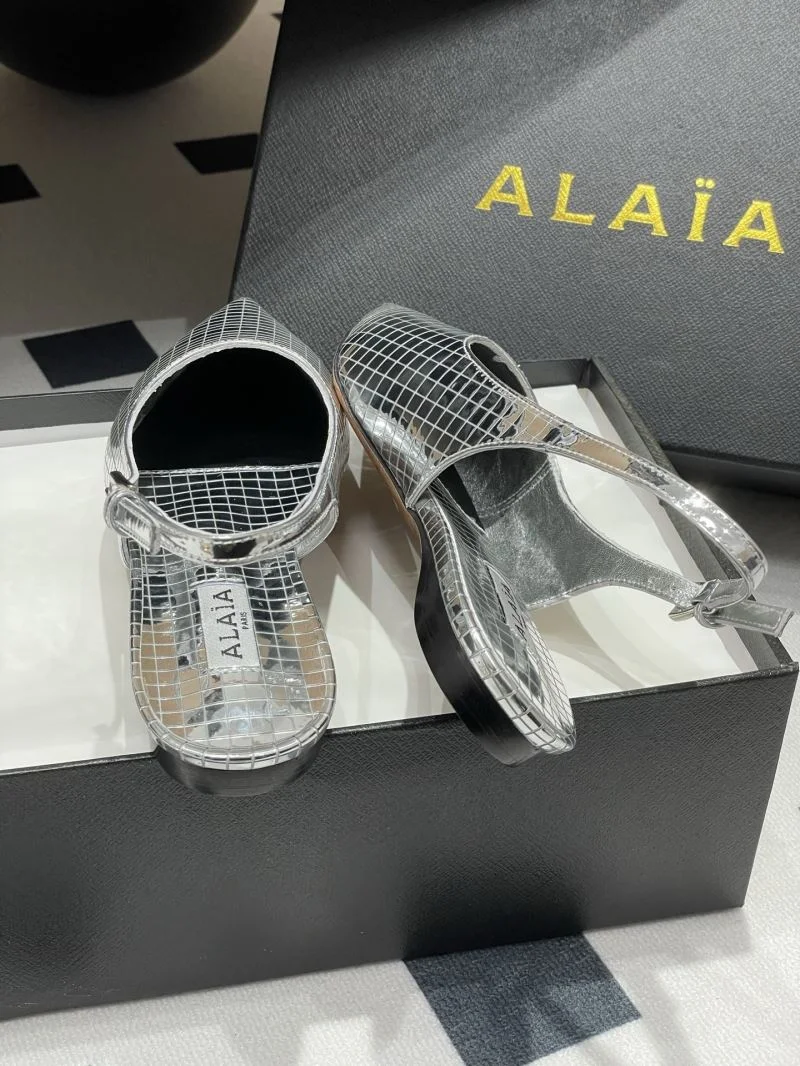 Economical Alaia Sandals
