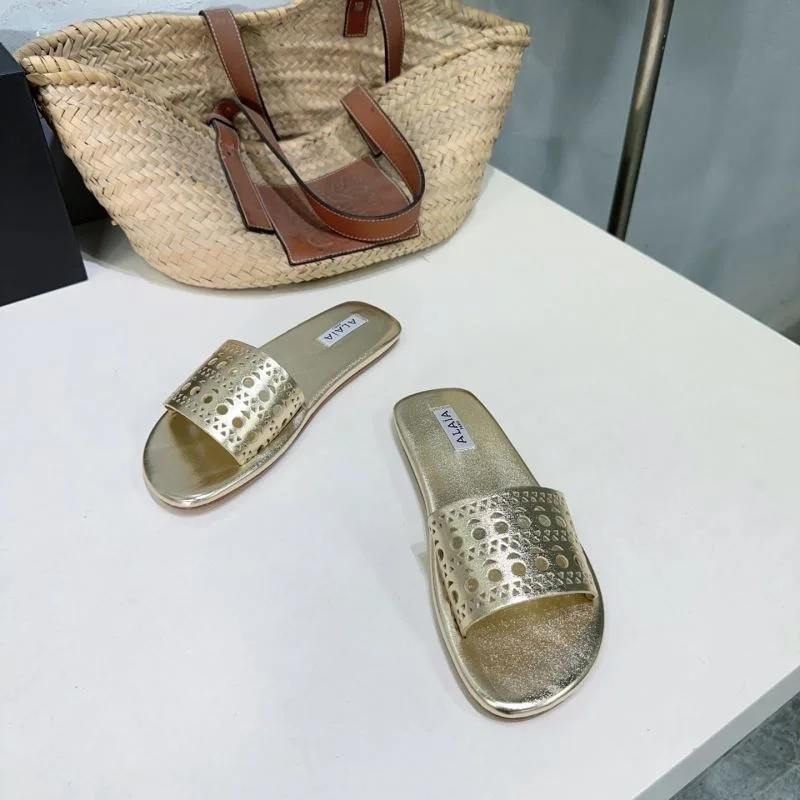 Accurate model Alaia Sandals