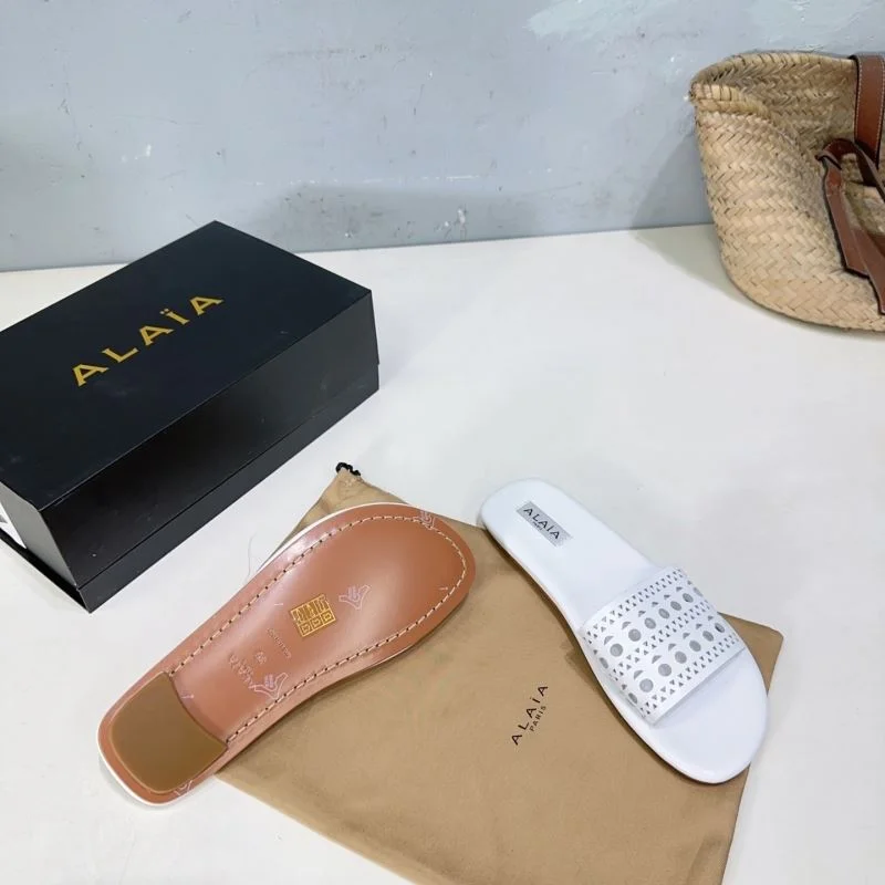 Cut-rate Alaia Sandals