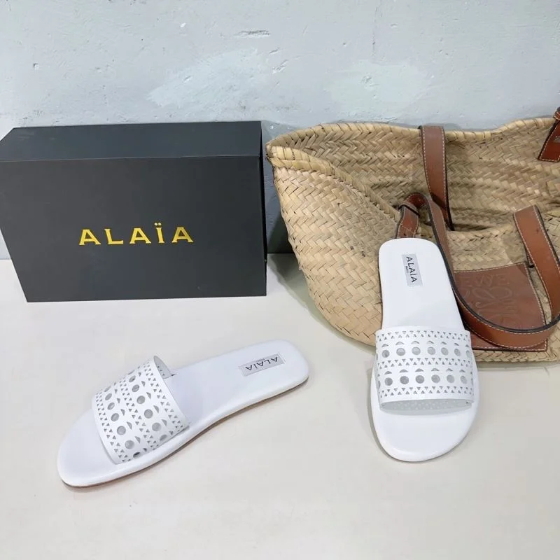 Cut-rate Alaia Sandals