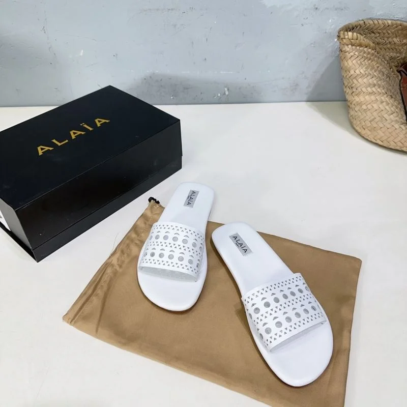 Cut-rate Alaia Sandals