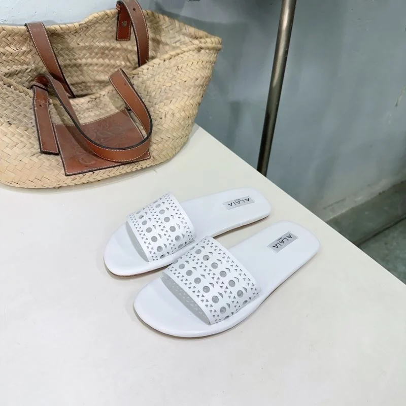 Cut-rate Alaia Sandals