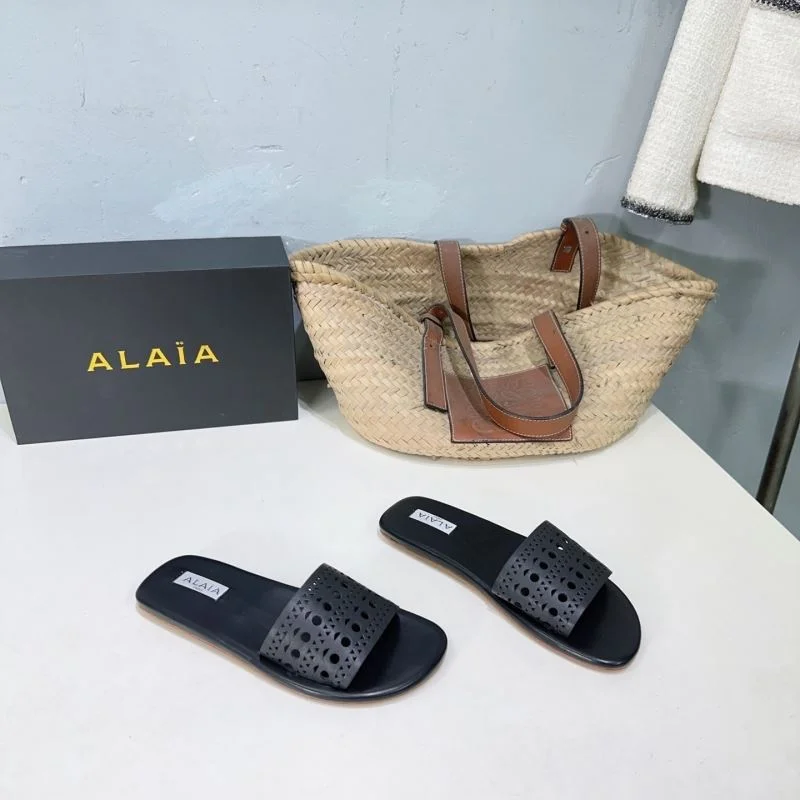 Alaia Sandals