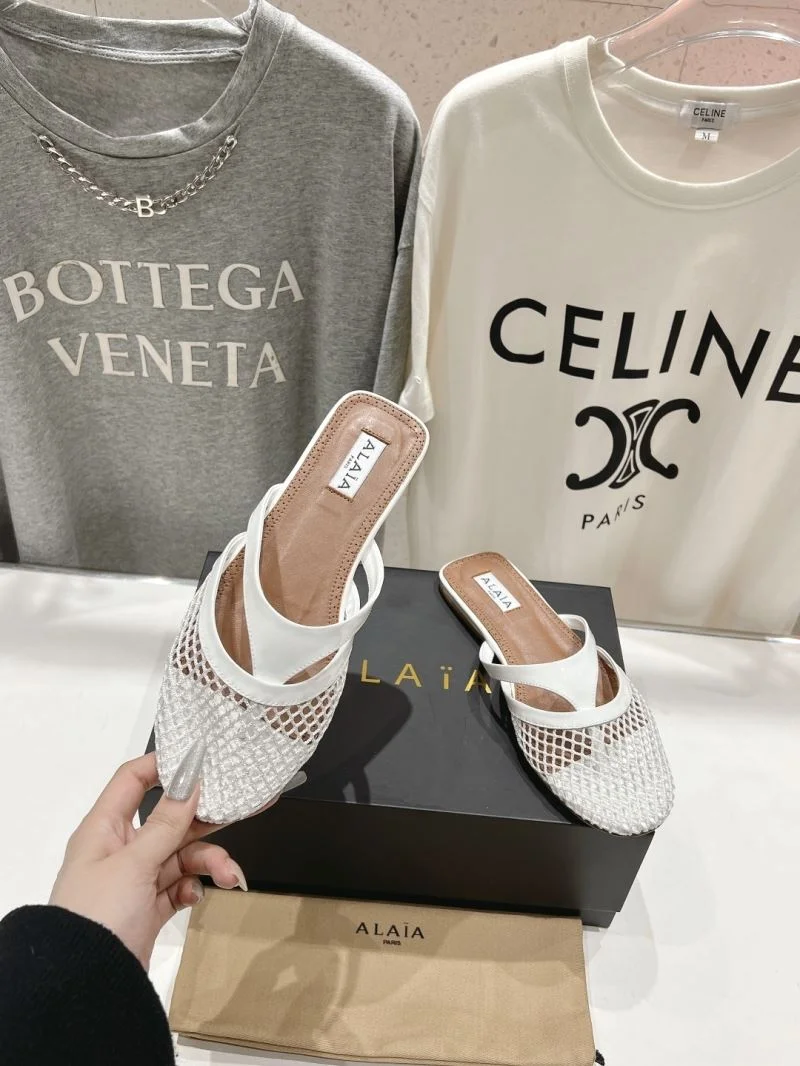 Top match Alaia Sandals