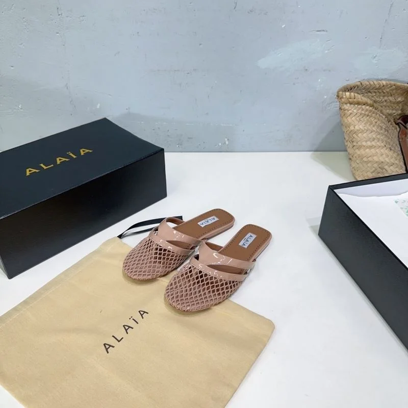 Value-priced Alaia Sandals