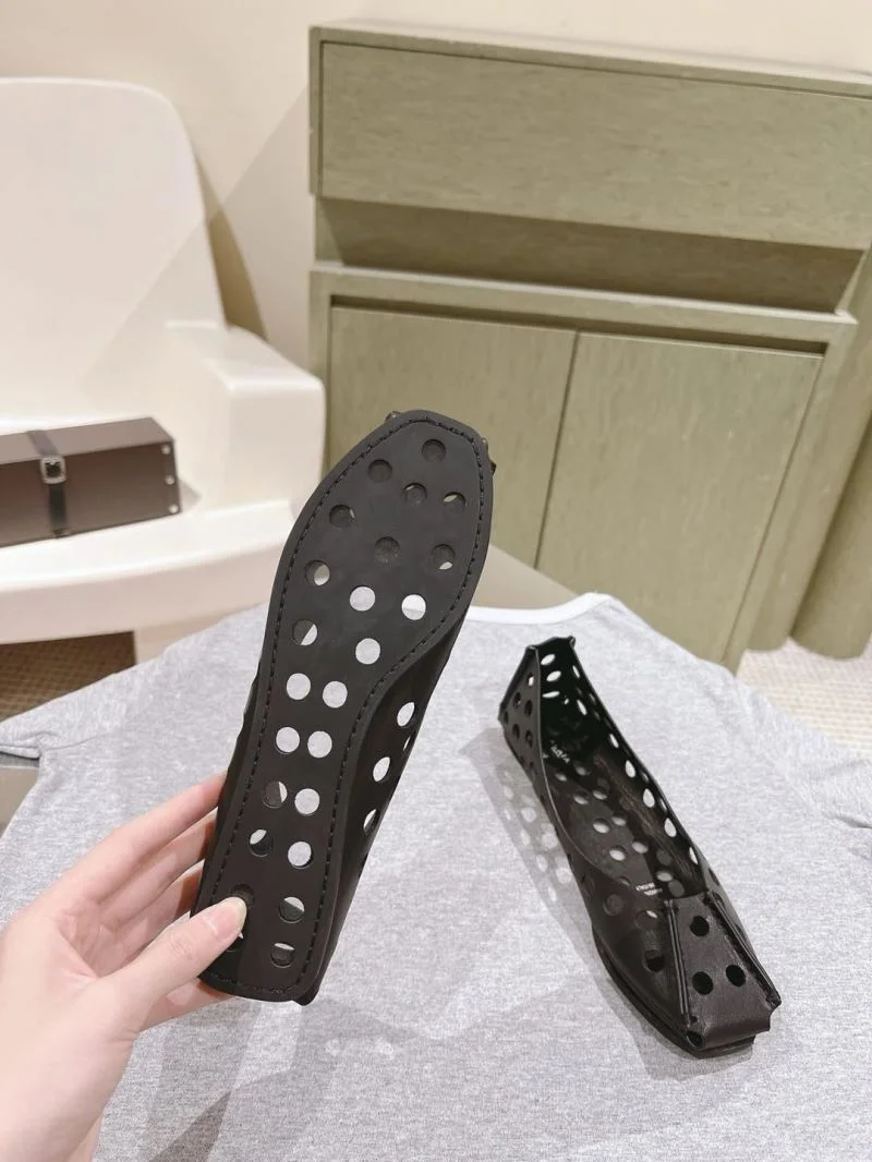 Budget-friendly Alaia Sandals