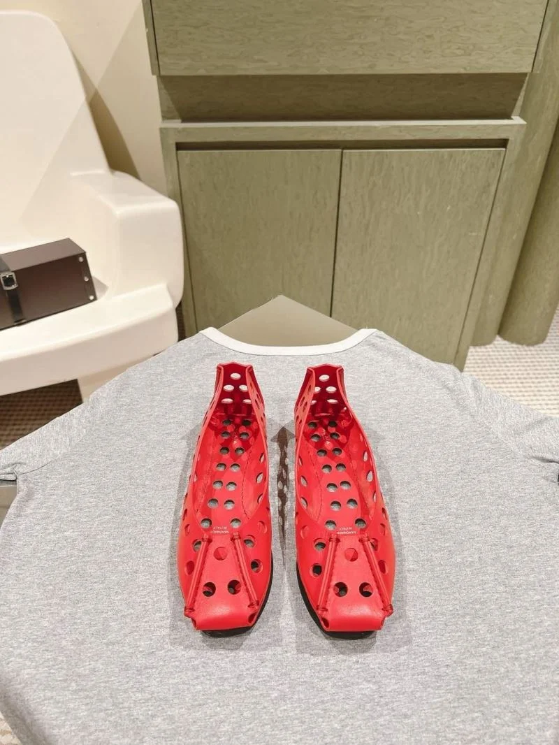 Alaia Sandals
