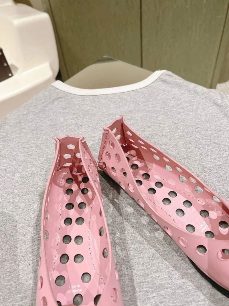 Bargain Alaia Sandals