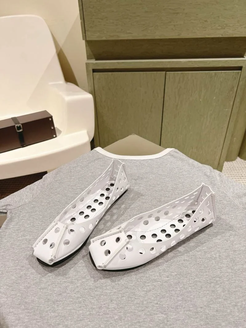 Bargain Alaia Sandals