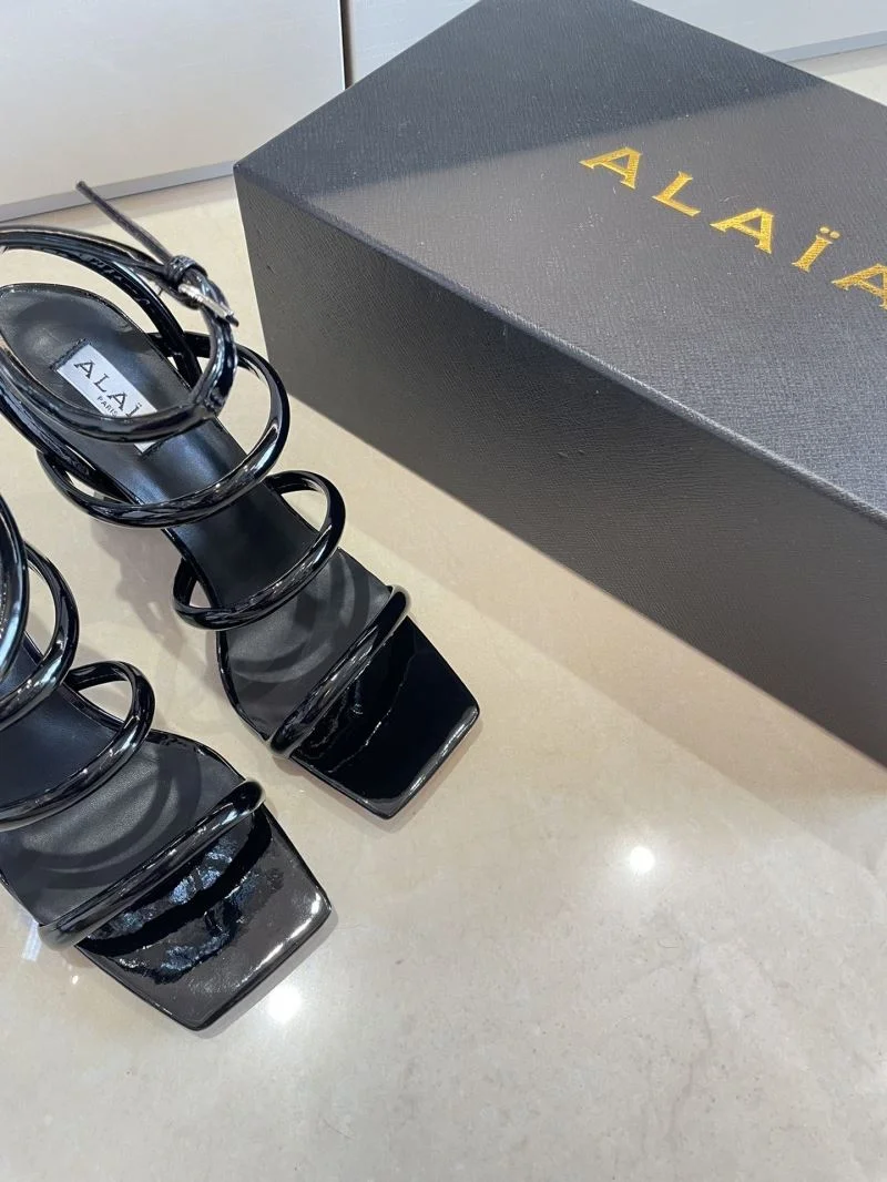 Top mirror Alaia Sandals
