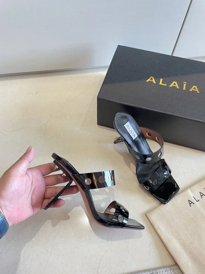 Accurate model Alaia Sandals