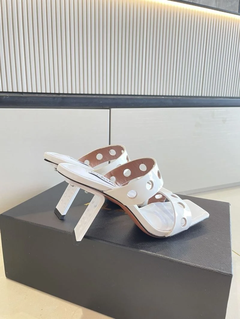 Precise copy Alaia Sandals