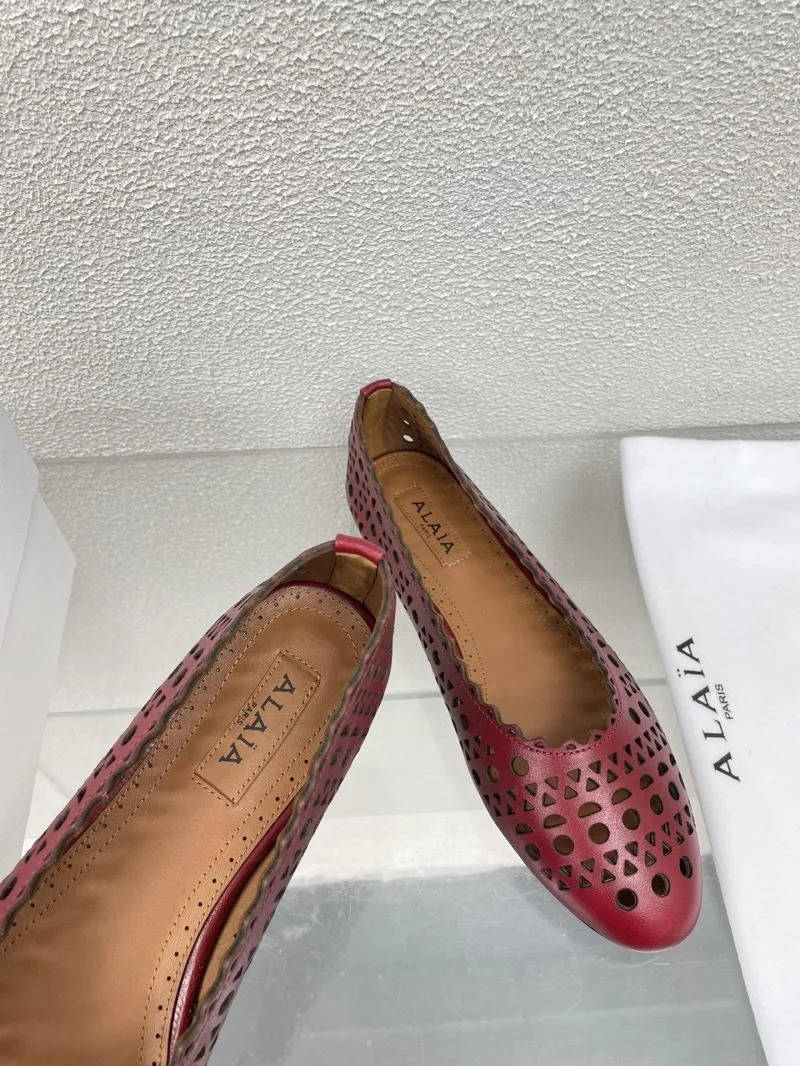 Economical Alaia Sandals