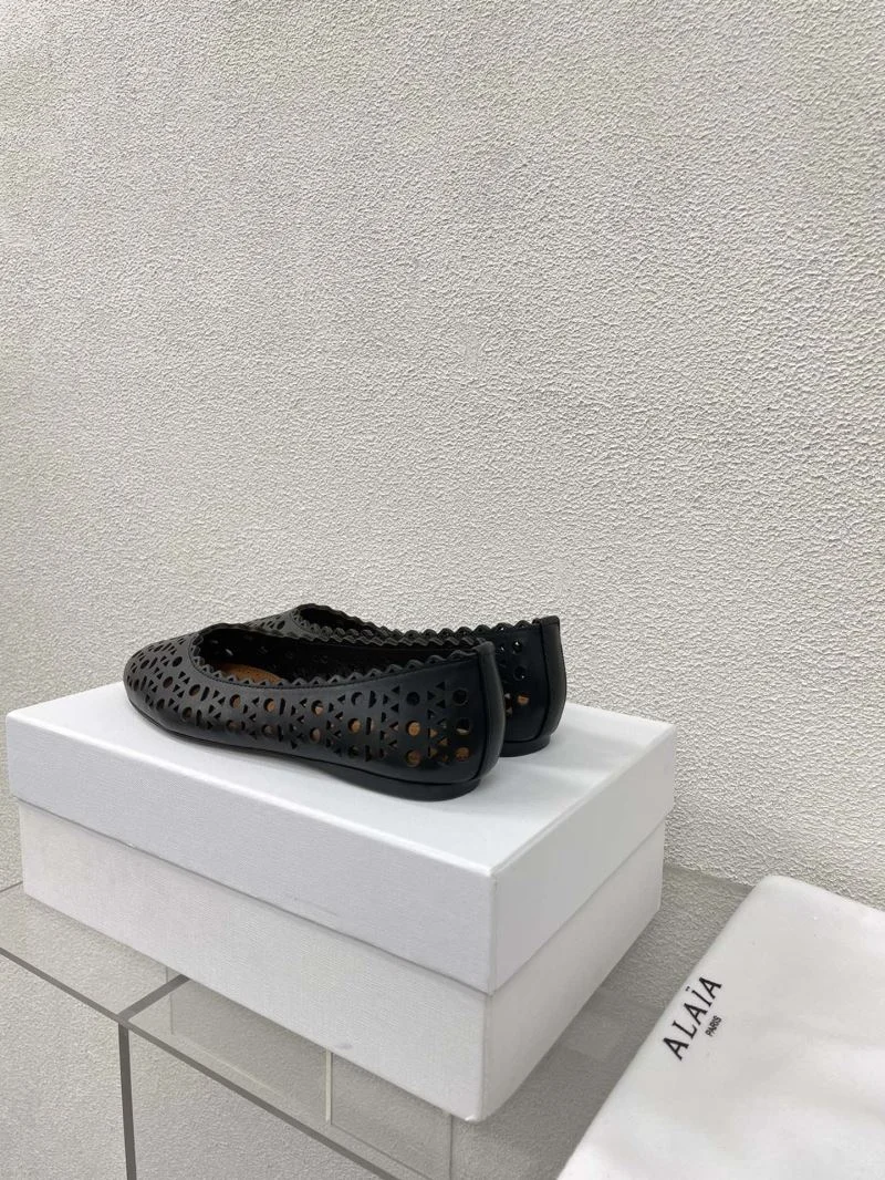 Brand-original Alaia Sandals
