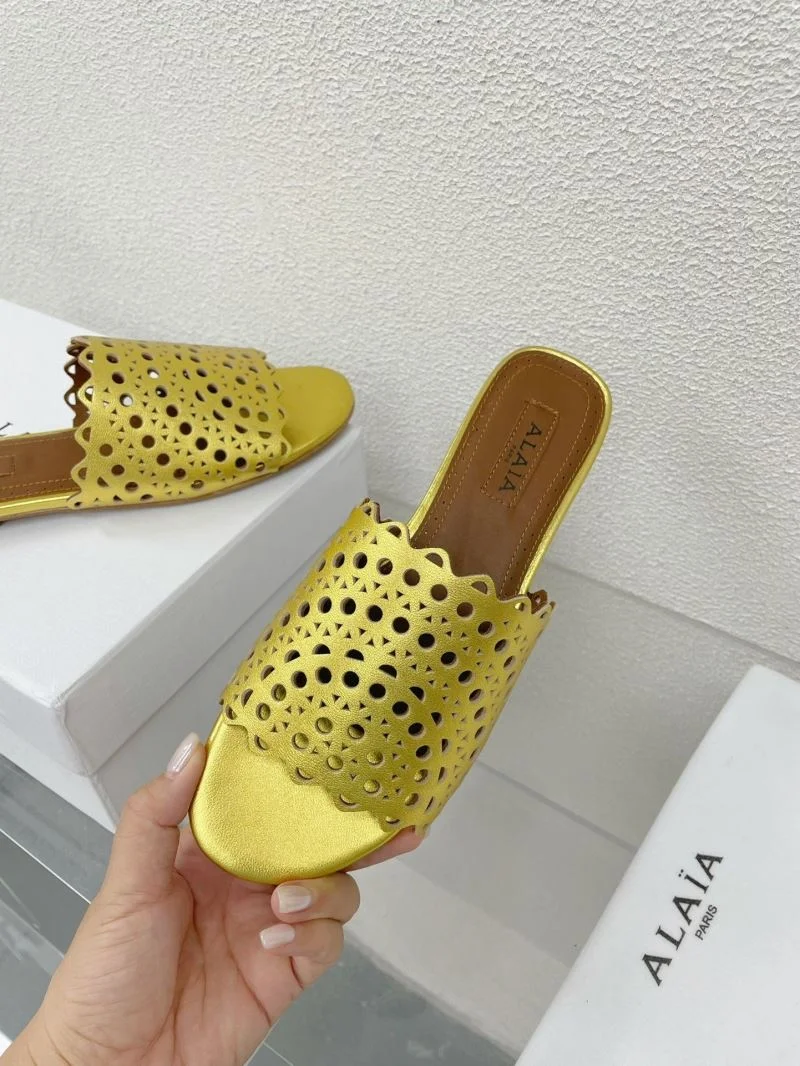Exact replica Alaia Sandals