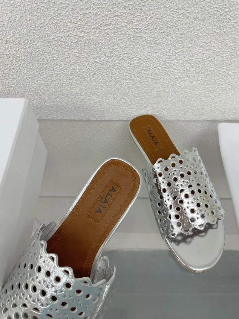 Factory-made Alaia Sandals