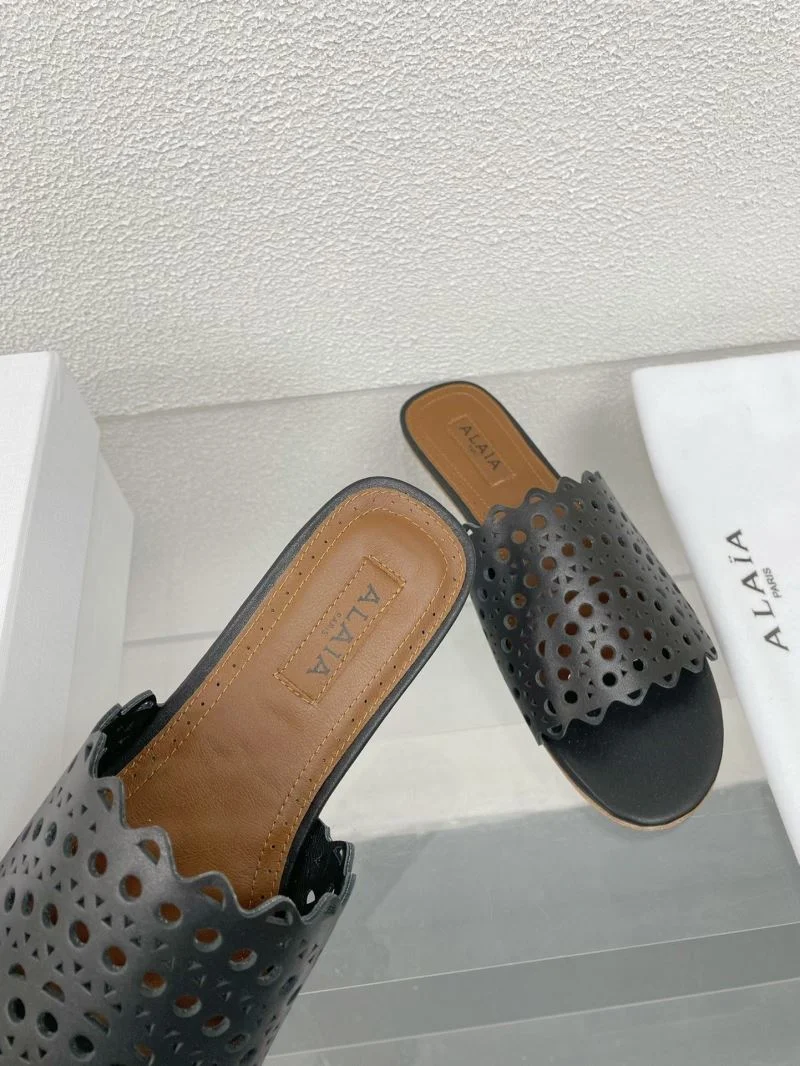 Cut-rate Alaia Sandals