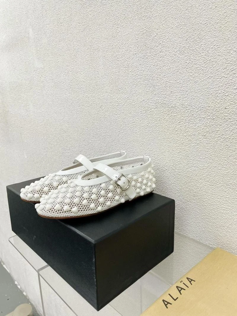 Precise copy Alaia Sandals