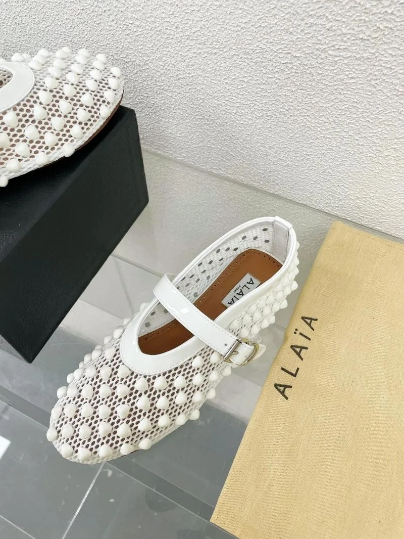 Precise copy Alaia Sandals