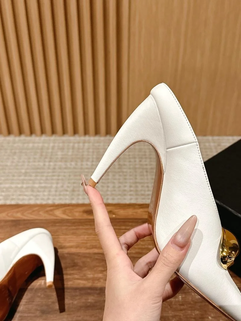 Official Alaia Sandals