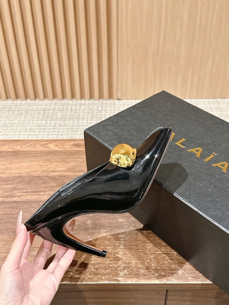 Discounted Alaia Sandals