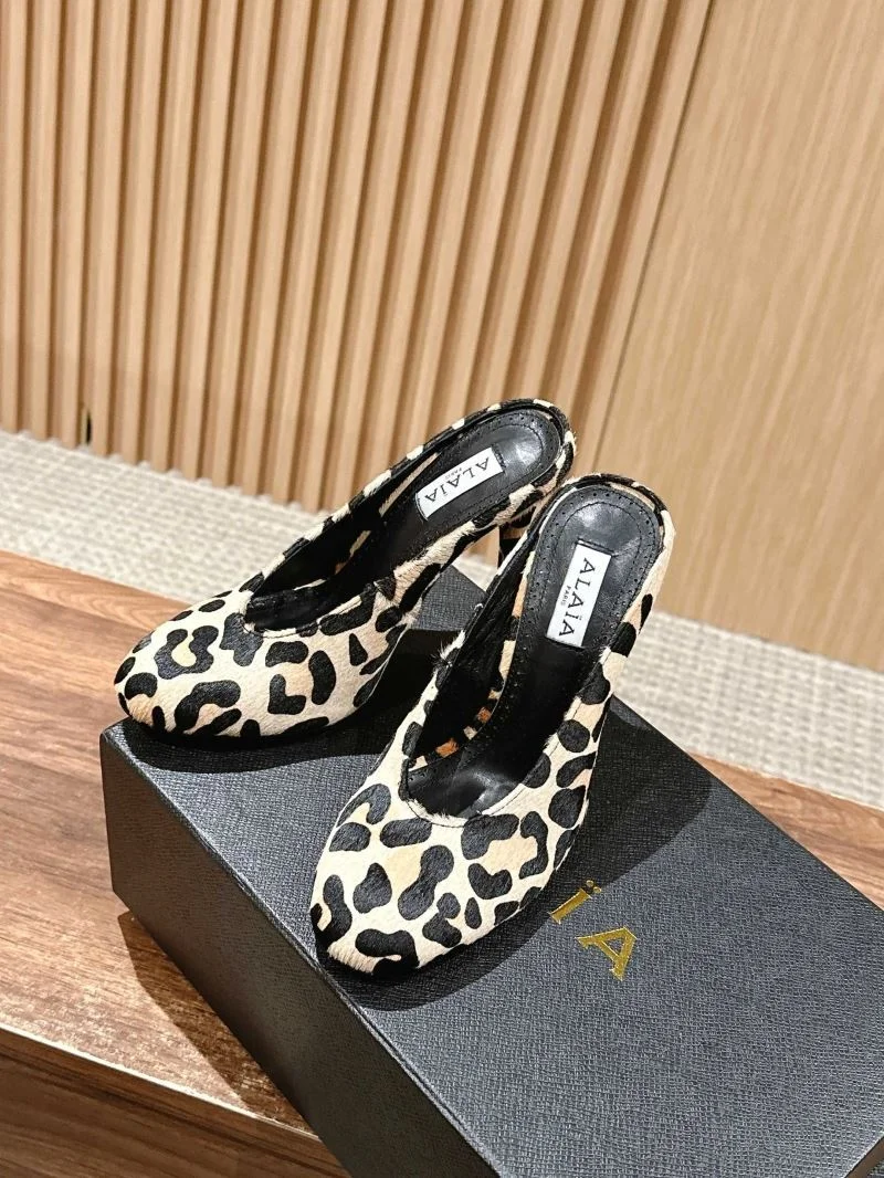 Genuine Alaia Sandals