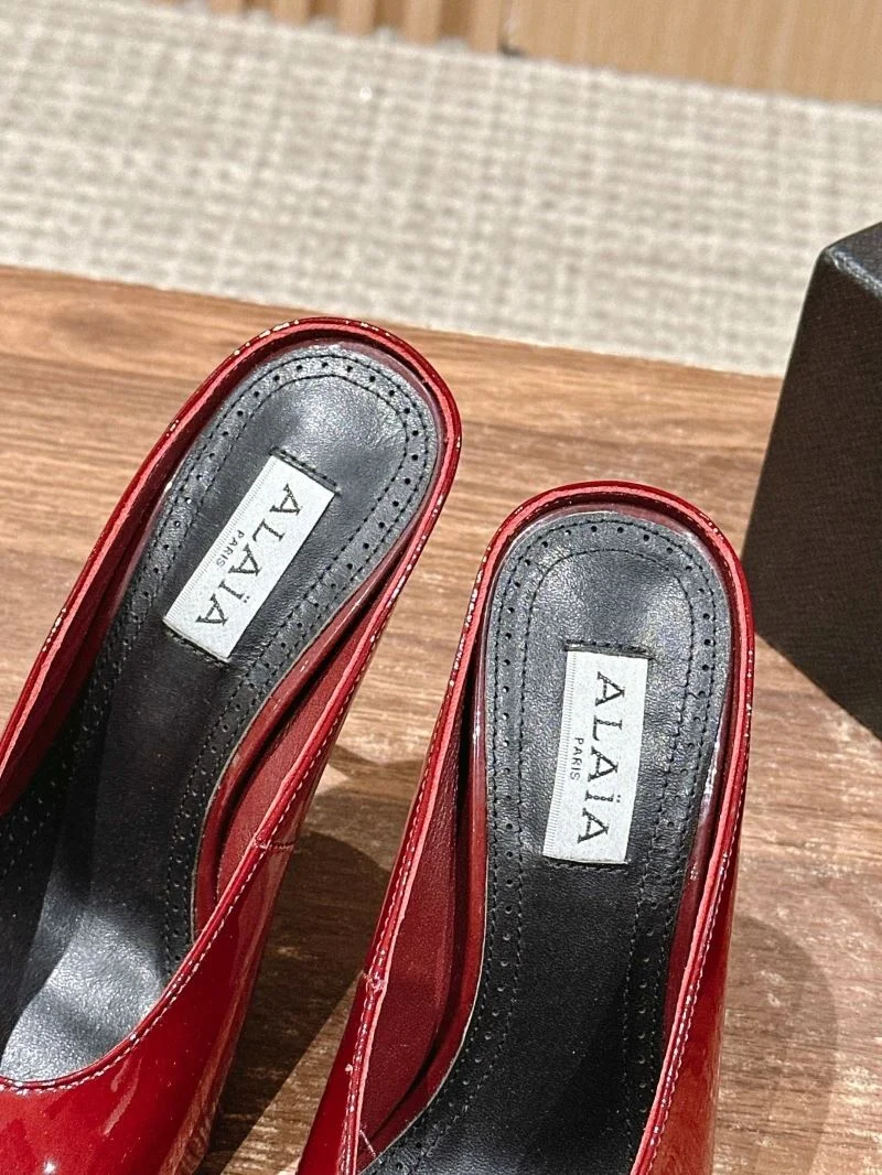 Legit Alaia Sandals