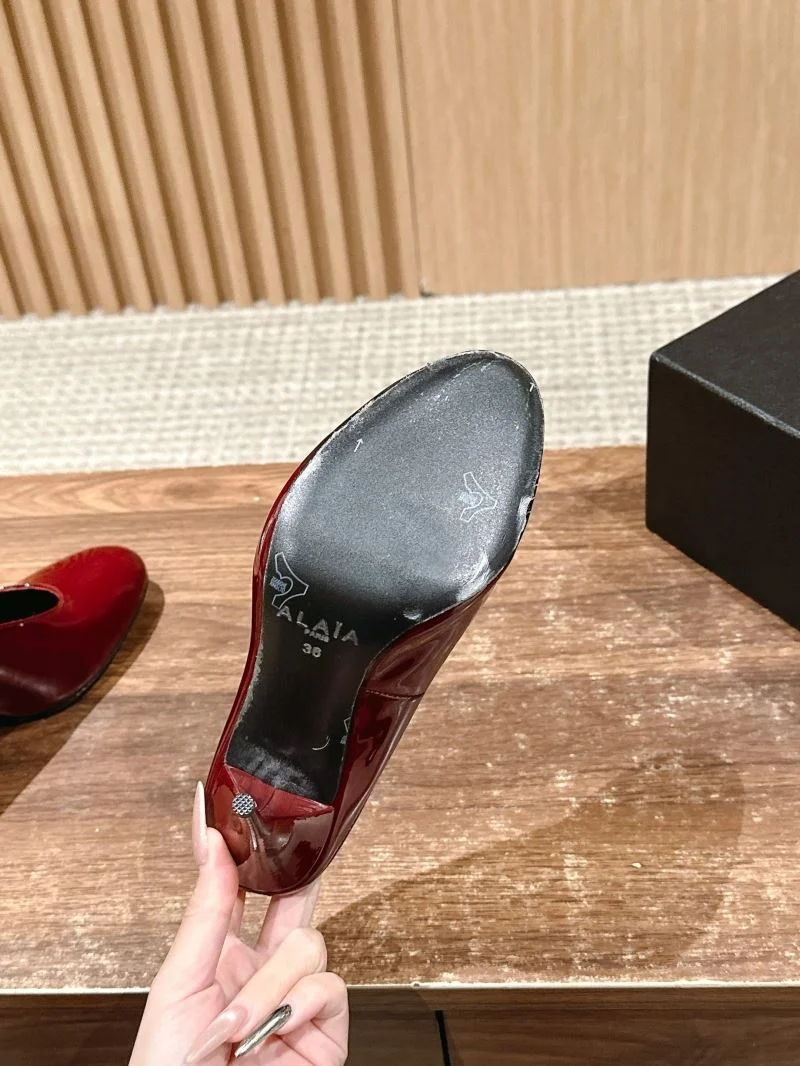 Legit Alaia Sandals