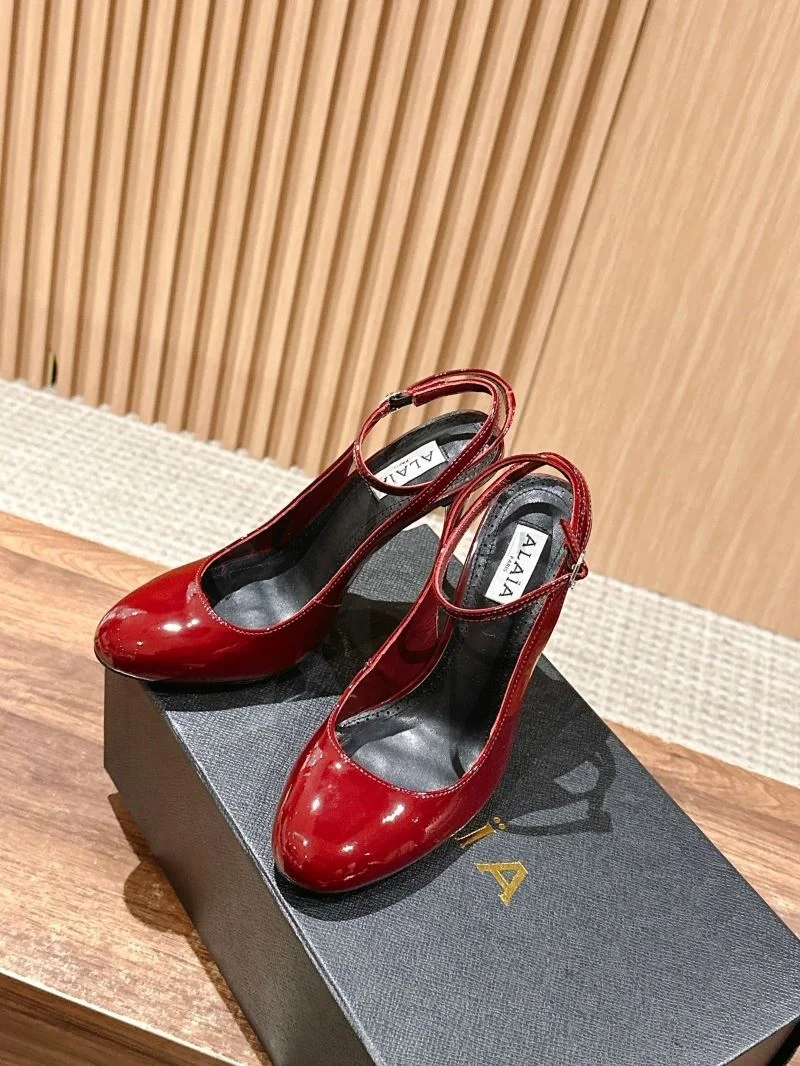 Legit Alaia Sandals