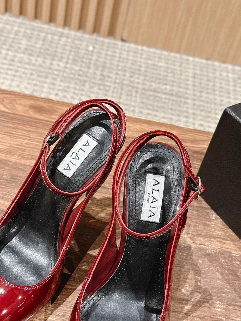 Legit Alaia Sandals