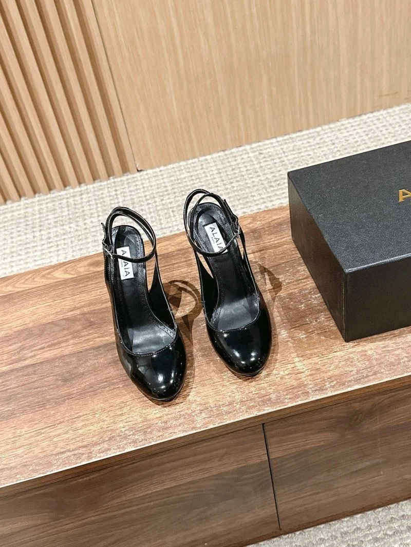 Alaia Sandals