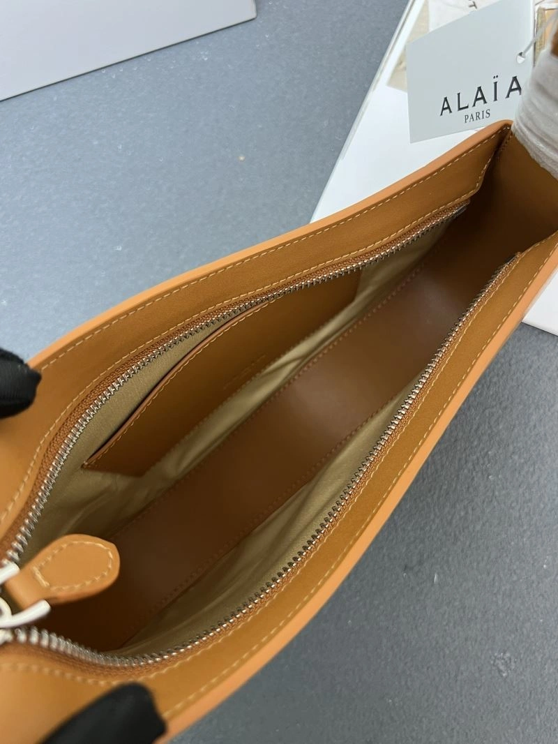 High accuracy Alaia Satchel Bags