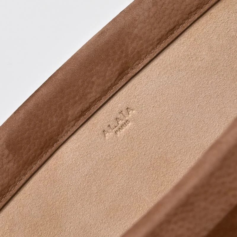 Affordable Alaia Satchel Bags