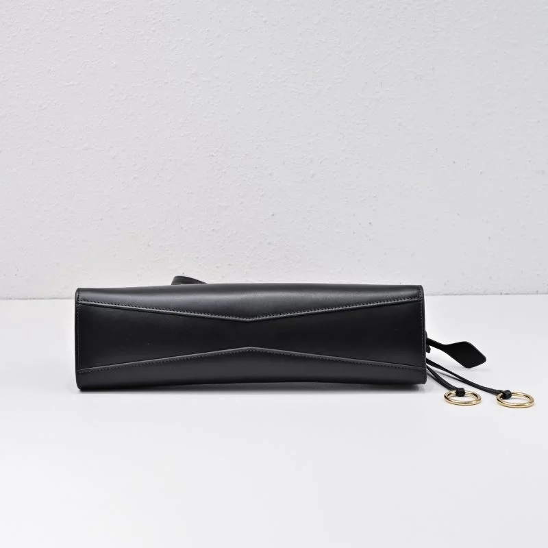 Original Alaia Satchel Bags