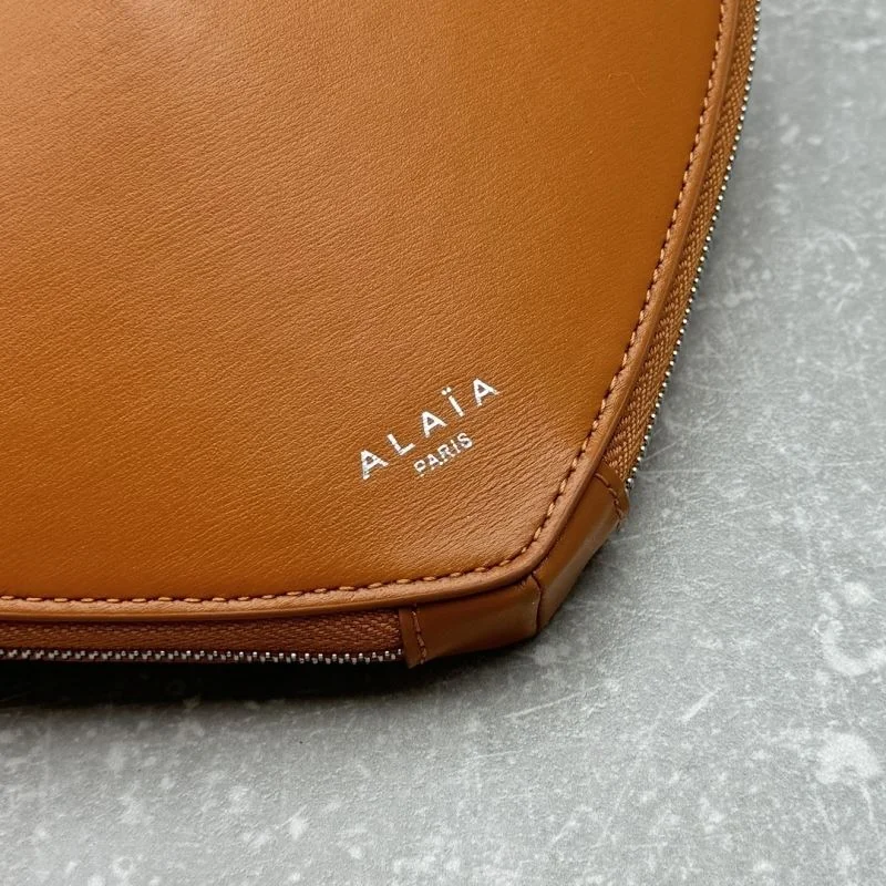 Brand-original Alaia Satchel Bags