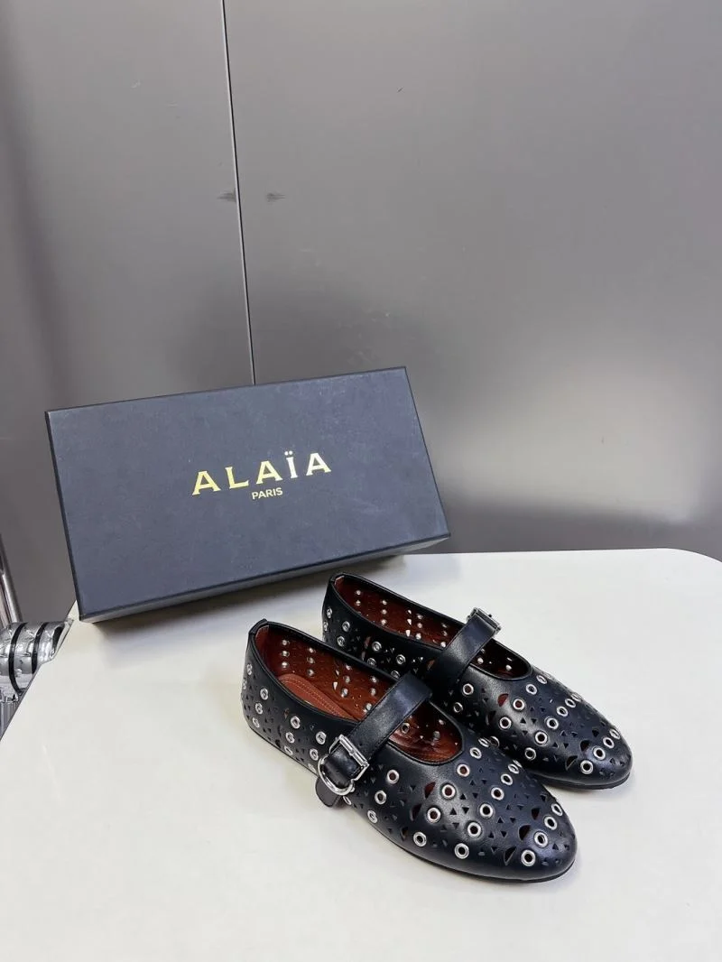 Top mirror Alaia Shoes