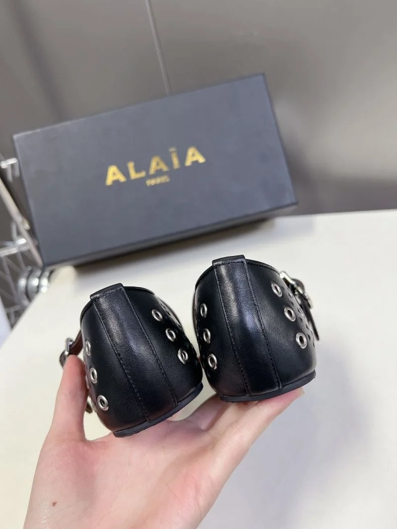 Top mirror Alaia Shoes