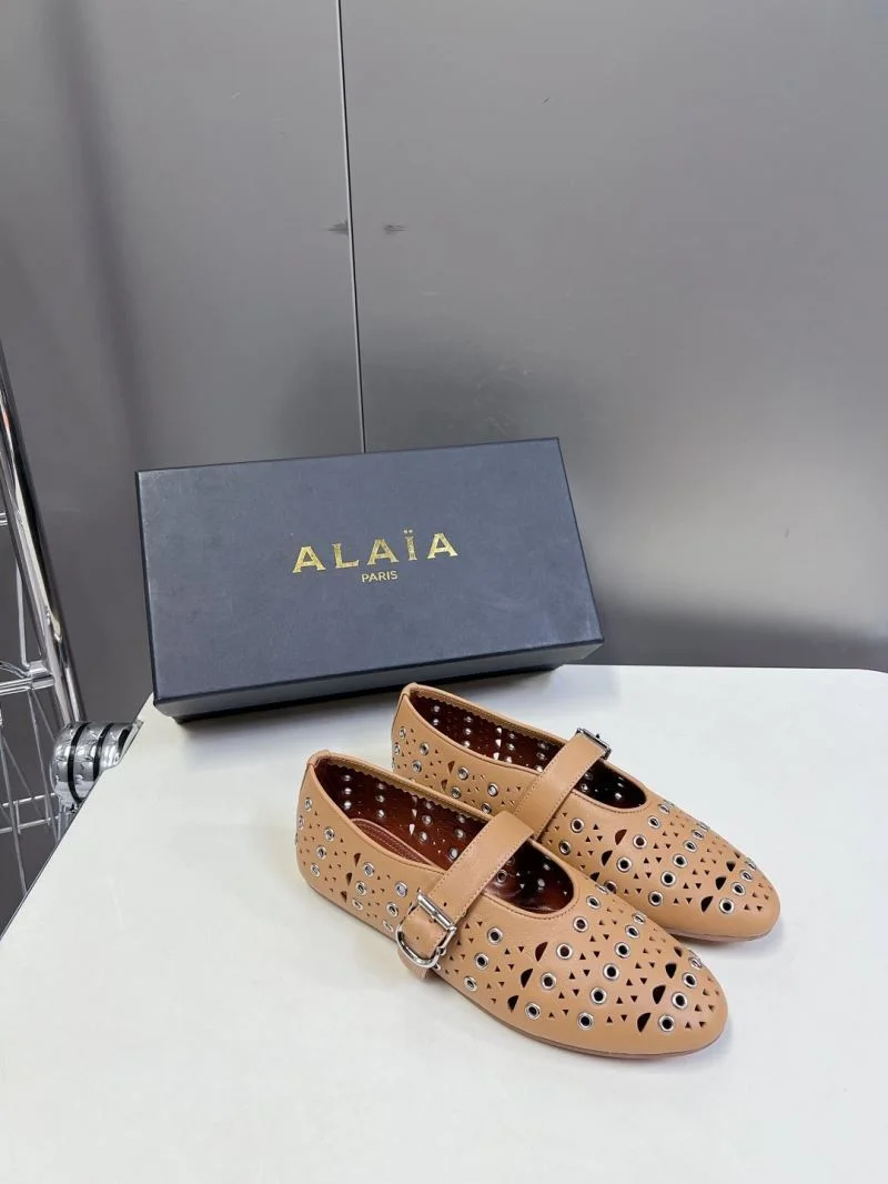 Top mirror Alaia Shoes
