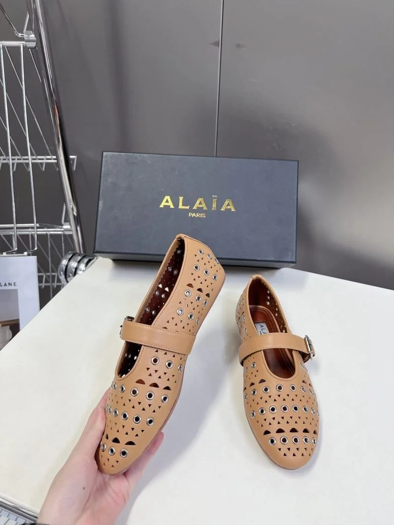 Top mirror Alaia Shoes