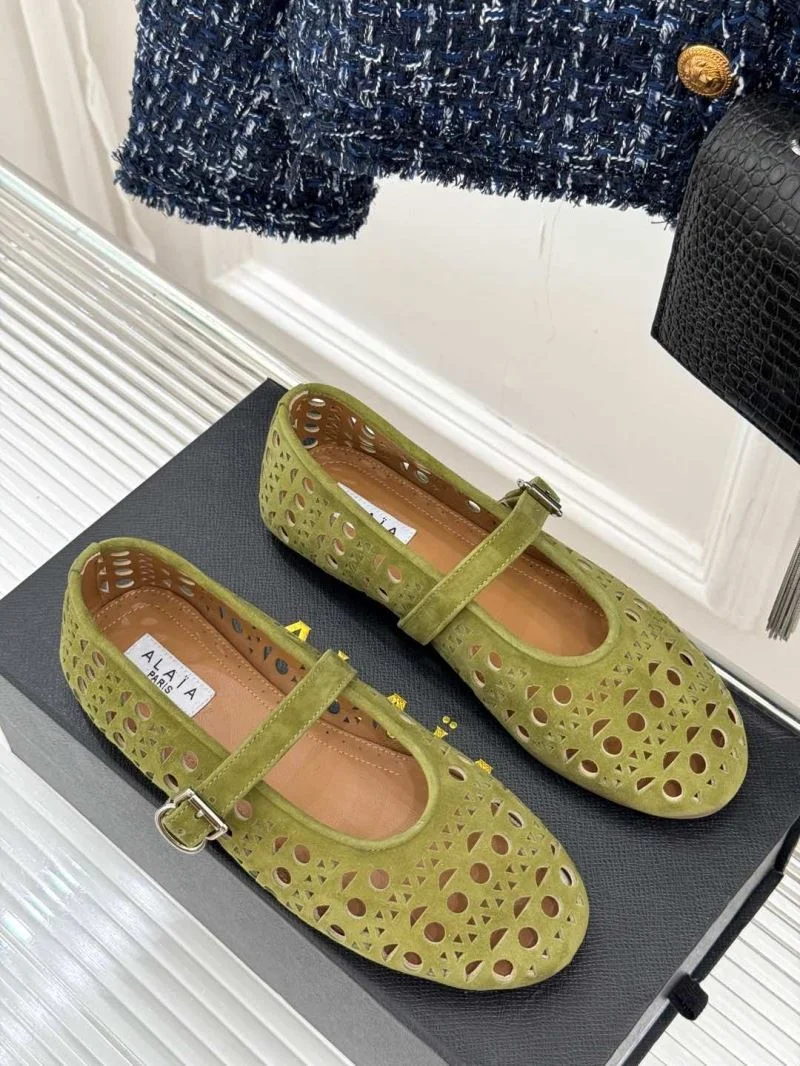 Mirror quality Alaia Shoes