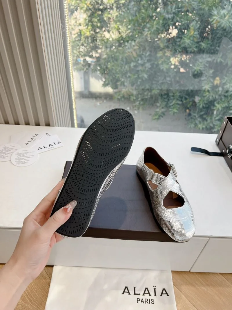 Precise copy Alaia Shoes