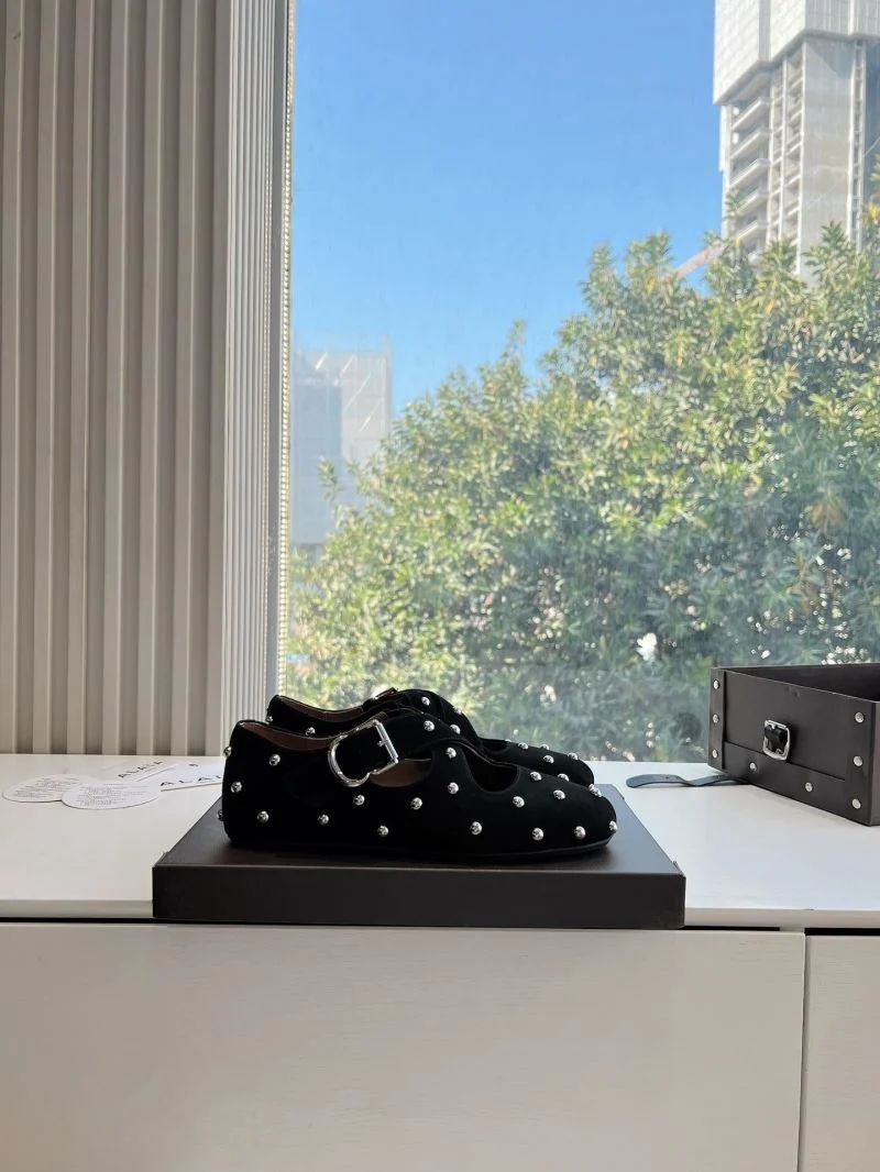 Official Alaia Shoes