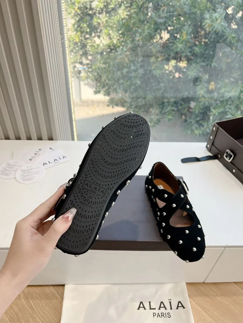 Official Alaia Shoes